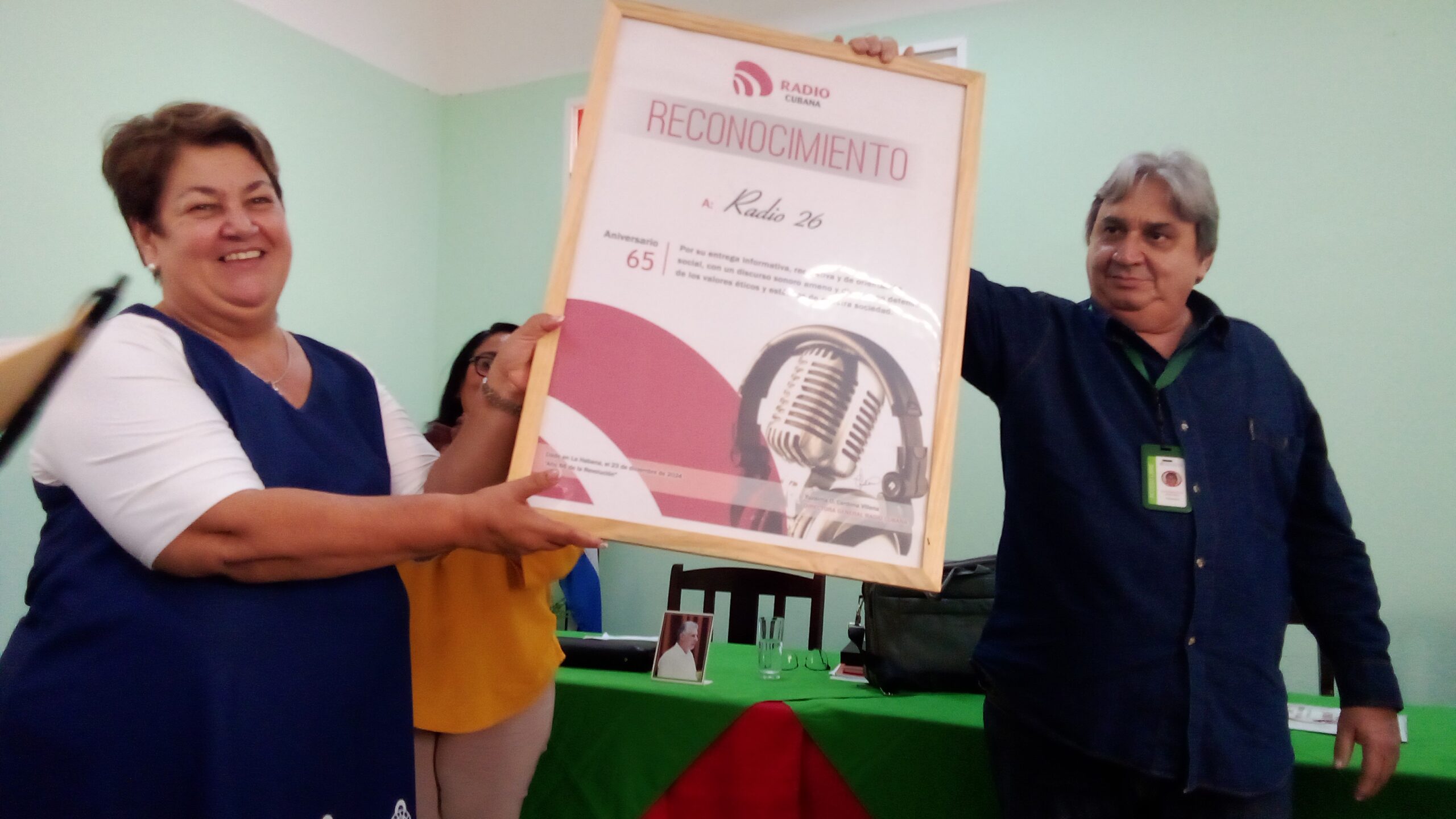 Matanzas radio in front of the mirror in provincial balance (+photos ...